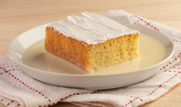 ¡Recetas deliciosas! Descubre cómo hacer el mejor Tres Leches la Lechera