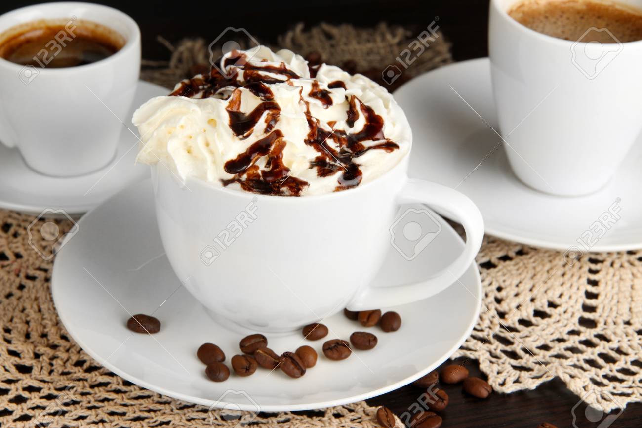 Descubre el delicioso y cremoso sabor del café con crema batida - ¡Un ...